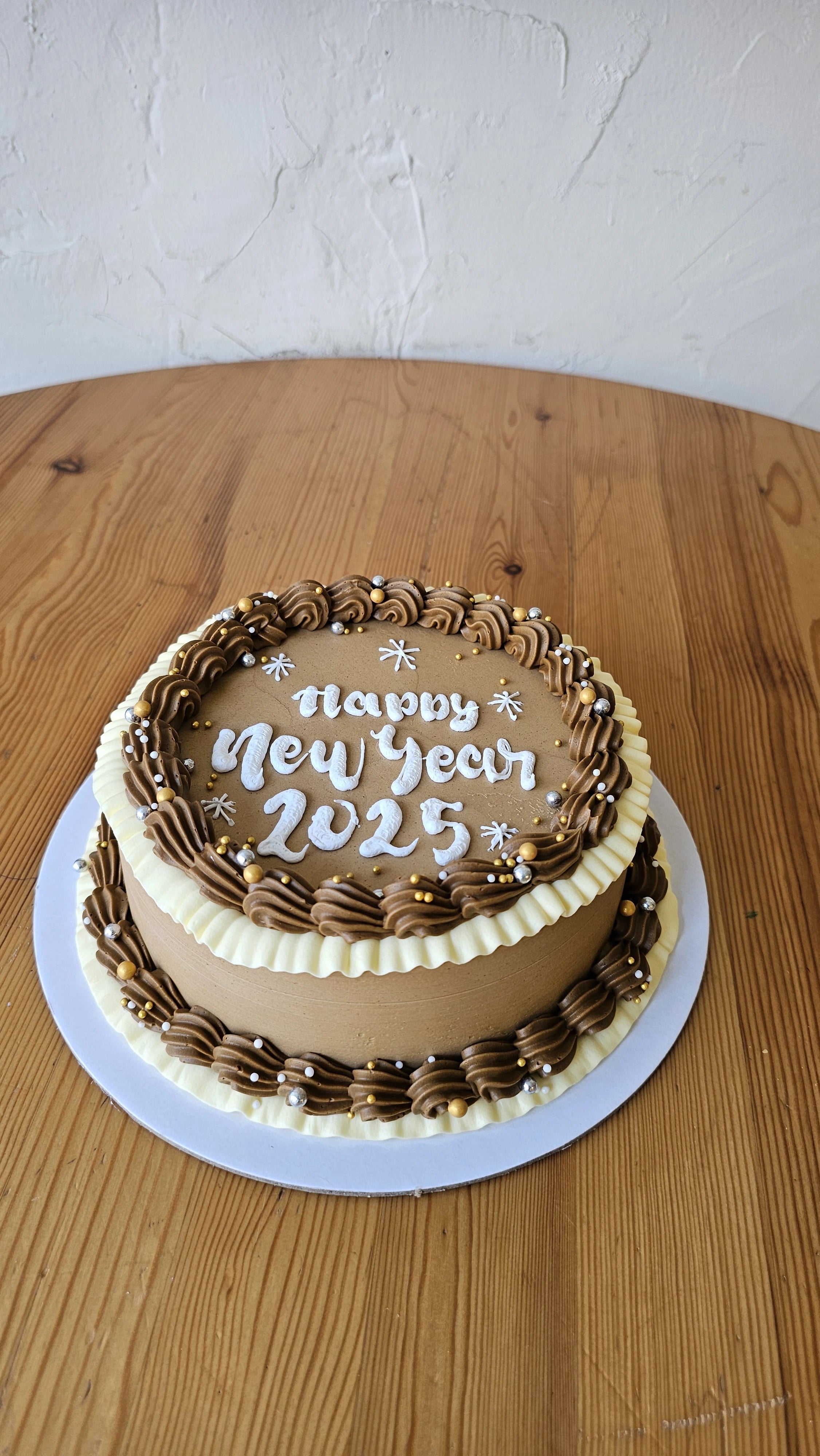 New Year Cake – Celebrating Life Bakery