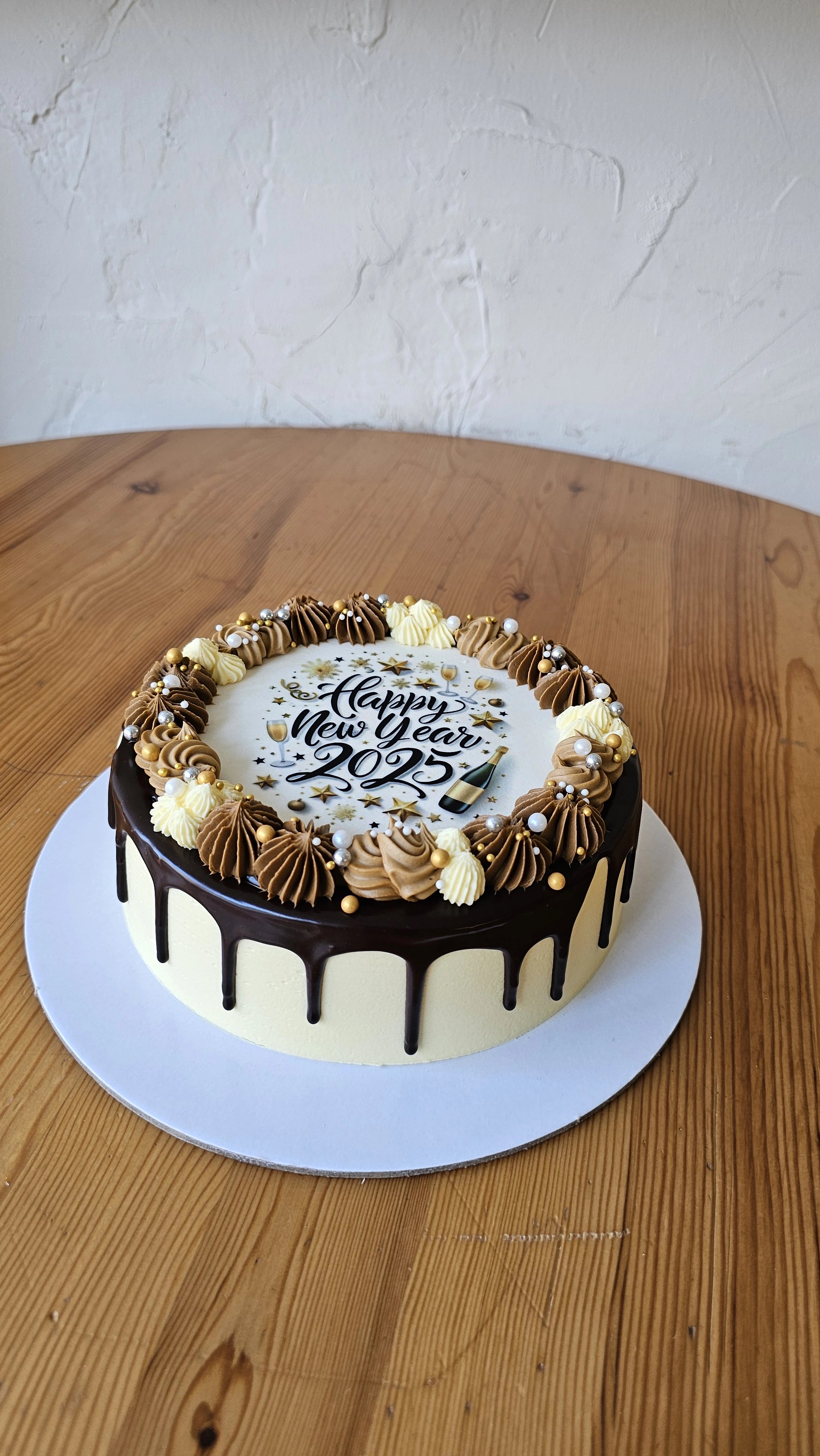 New Year Theme Cake – Celebrating Life Bakery - Store